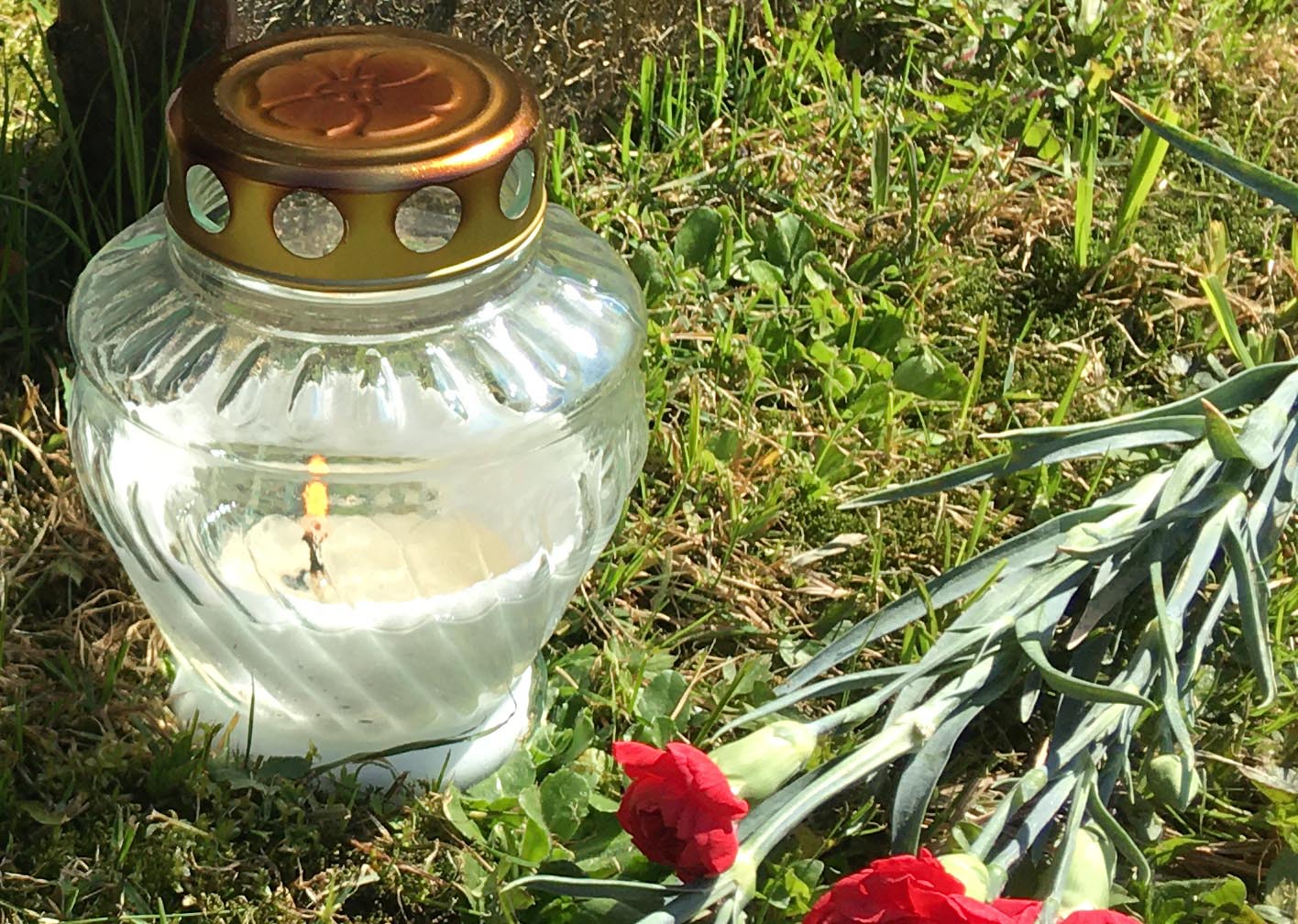 Svecīšu vakari Gulbenes novada kapsētās - Dzirkstele.lv