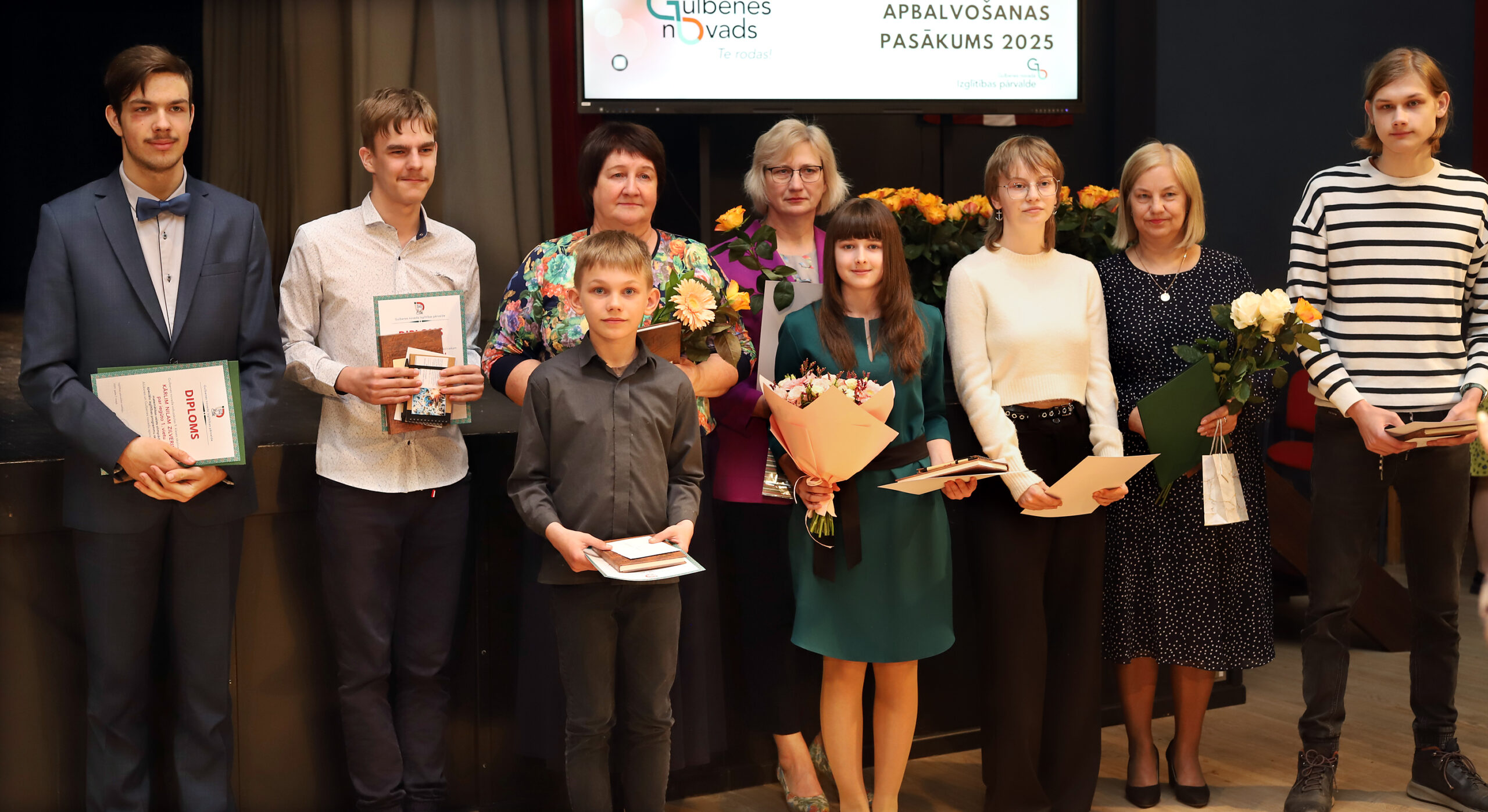 Gulbenes novada pašvaldība sveic spējīgākos skolēnus (labots) - Dzirkstele.lv
